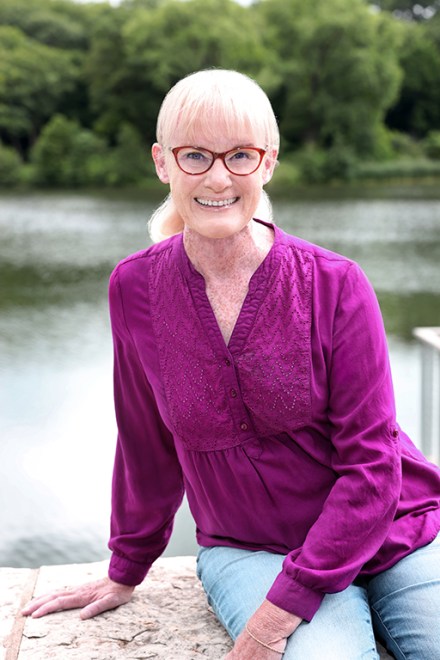 Meet Robin Currie